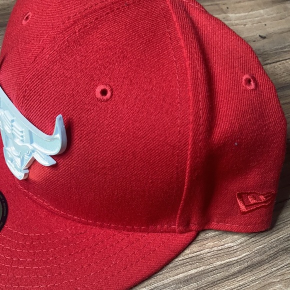 New Era | Accessories | Chicago Bulls Polished 3d Blood Red Fitted Hat ...